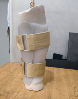Brace de sarmiento para tibia - Ortopédica Comunal